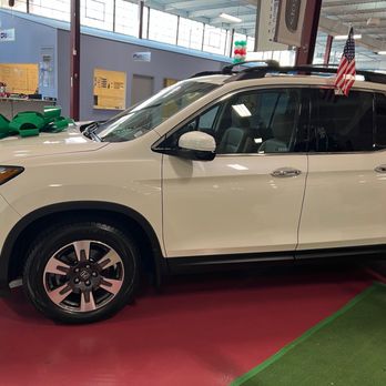 NOVAK MOTORS - Updated October 2025 - 47 Photos & 53 Reviews - 215 ...