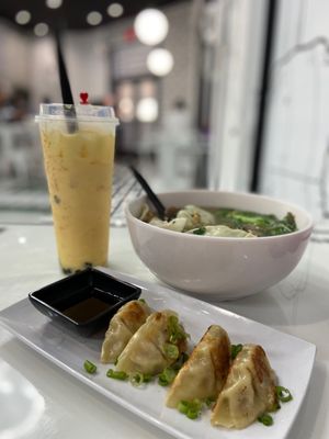 DOODLE NOODLE BAR - Updated December 2025 - 622 Photos & 208 Reviews ...