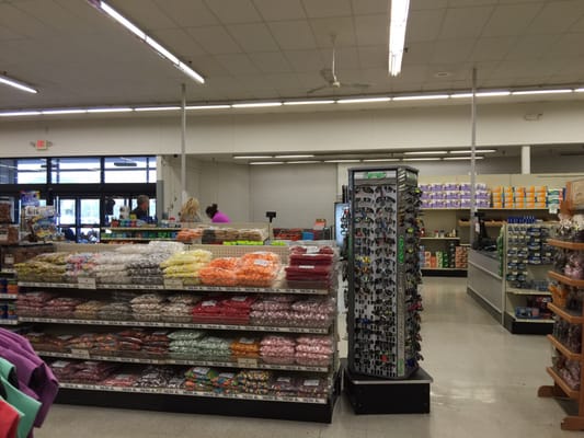 BIG R FARM AND HOME - Updated September 2025 - 10 Photos & 14 Reviews ...