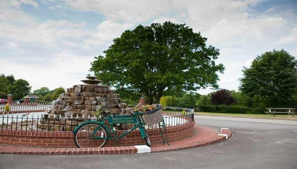 MERLEY COURT HOLIDAY PARK - Merley House Lane, Dorset, Poole, United ...