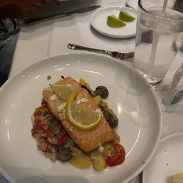 BORDER FOUNDRY RESTAURANT & BAR - Updated July 2024 - 165 Photos & 154 ...