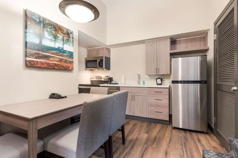 BEST WESTERN FISHKILL INN & SUITES - Updated January 2026 - 134 Photos ...