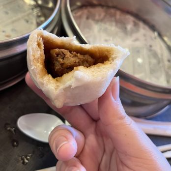 HOMETOWN RICE ROLL & DUMPLINGS - Updated February 2025 - 70 Photos & 10 ...