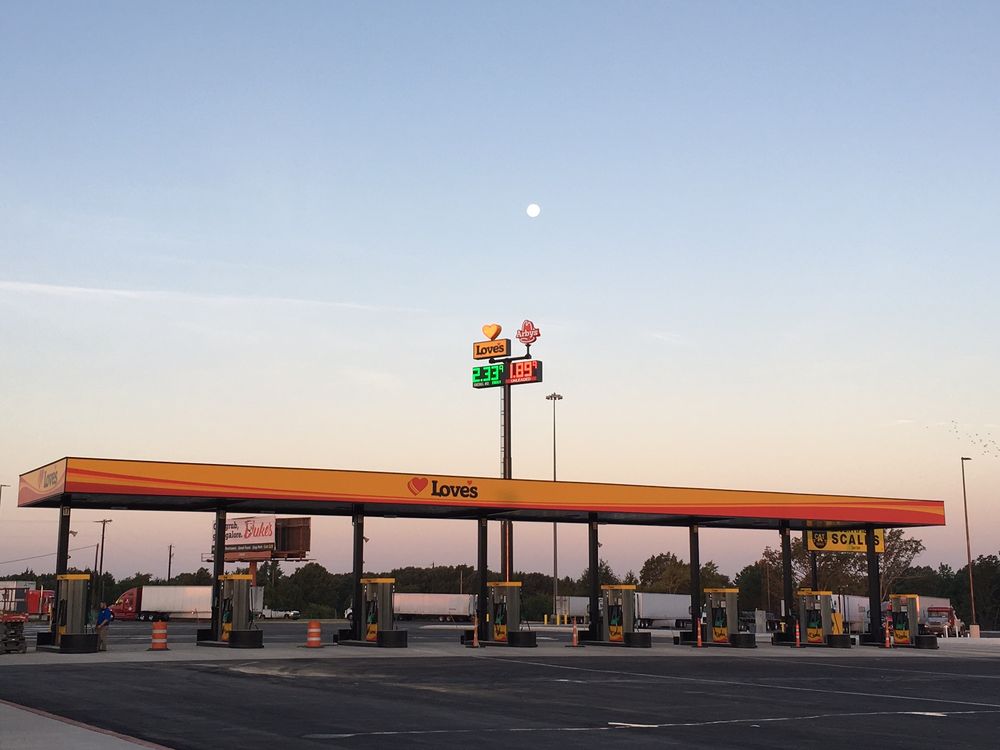 Love's Travel Stop, Van | Roadtrippers