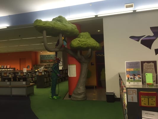 MEMPHIS PUBLIC LIBRARY - Updated May 2025 - 50 Photos & 36 Reviews ...