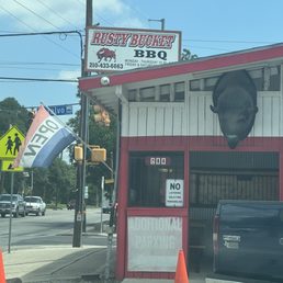 RUSTY BUCKET JAWSMACKING BBQ - Updated July 2025 - 176 Photos & 237 ...