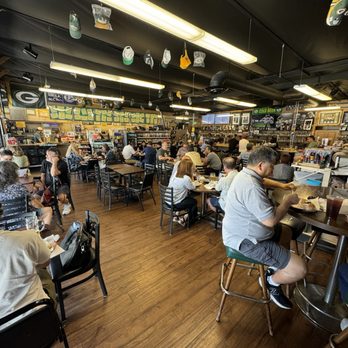 HOLLINGSHEAD’S DELICATESSEN - Updated October 2024 - 662 Photos & 892 ...