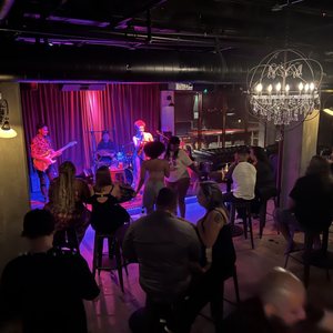 RHYTHM ROOM LA - 396 Photos & 322 Reviews - 206 W 6th St, Los Angeles ...