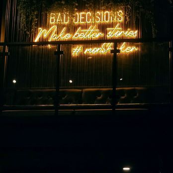 SHAKER CUISINE & MIXOLOGIE - CENTROPOLIS - Updated January 2026 - 22 ...