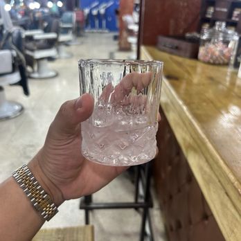 THE SPOT BARBERSHOP - DOWNTOWN MIAMI - Updated December 2025 - 40 ...