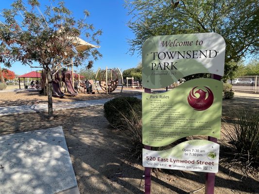 TOWNSEND PARK - Updated July 2025 - 15 Photos - 520 E Lynwood St ...