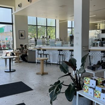 MESSENGER COFFEE - Updated October 2024 - 986 Photos & 593 Reviews ...