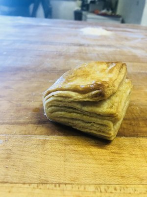 FAN FAN BAKERY - Updated October 2025 - 15 Harvard Ave, Hyde Park ...