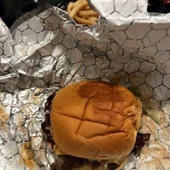 SALT BURGERS + FRIES - Updated May 2024 - 211 Photos & 151 Reviews ...