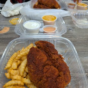 CHUBBY’S HOT CHICKEN - Updated December 2025 - 90 Photos & 98 Reviews ...