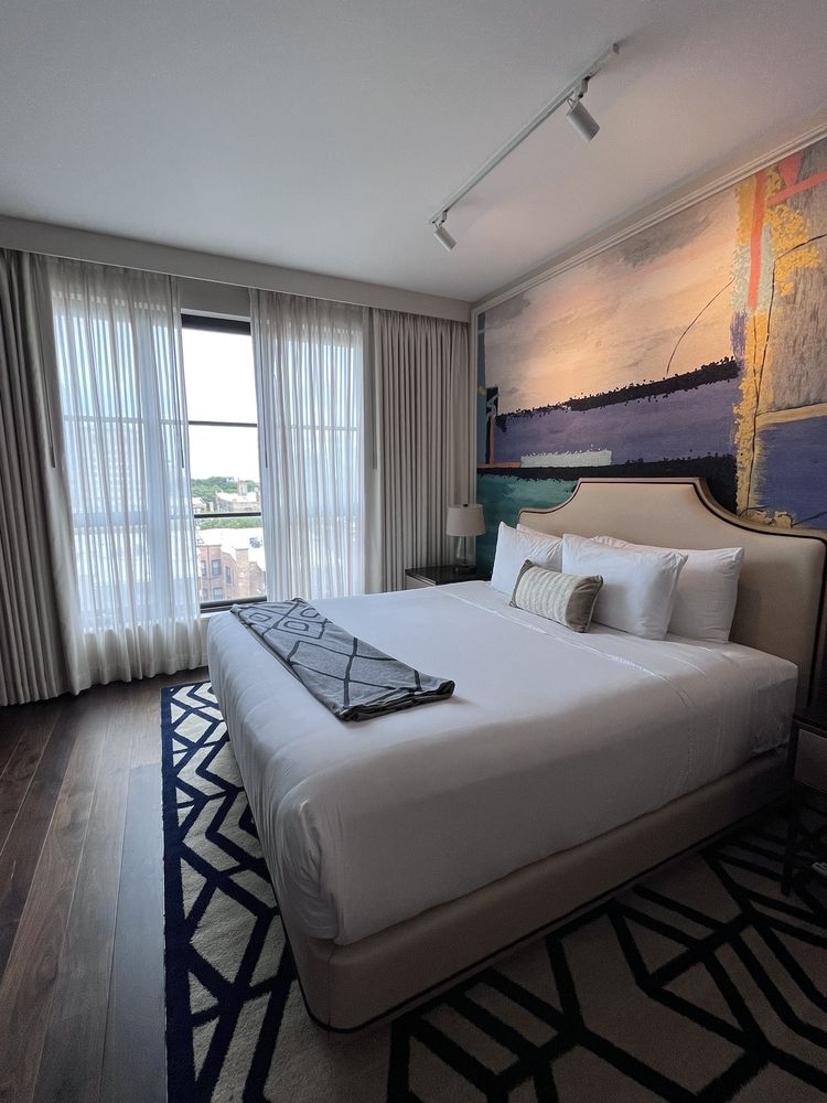 SOPHY HYDE PARK - Updated December 2025 - 133 Photos & 74 Reviews ...