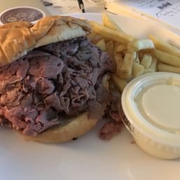 COSTELLO’S FAMOUS ROAST BEEF AND SEAFOOD - Updated September 2025 - 42 ...