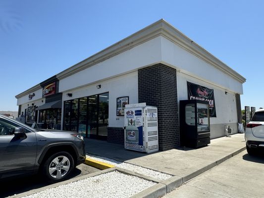 CRAZY D’S HOT CHICKEN - Updated December 2025 - 67 Photos & 62 Reviews ...