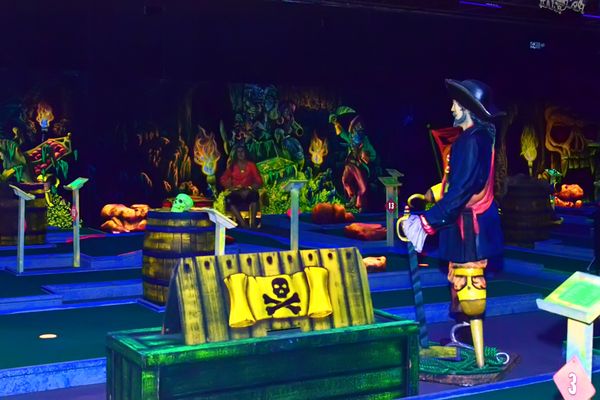 ROLLER CITY - 15 Photos & 16 Reviews - 6445 W Washington St ...