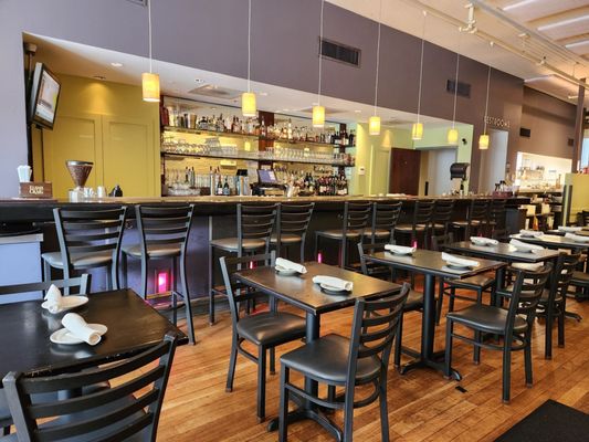 GRAVY - Updated December 2025 - 757 Photos & 832 Reviews - 135 S ...