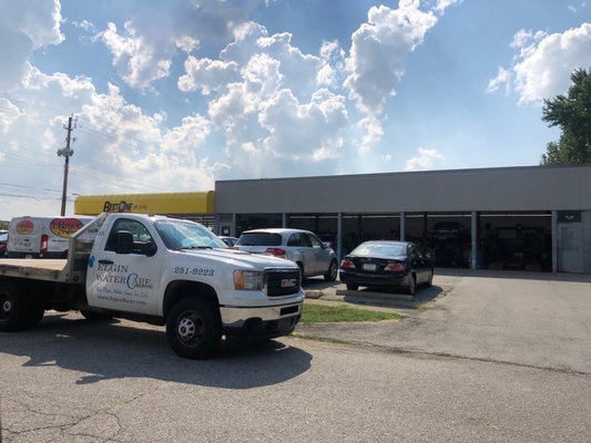 BEST-ONE OF INDY - Updated January 2026 - 33 Photos & 70 Reviews - 2646 ...