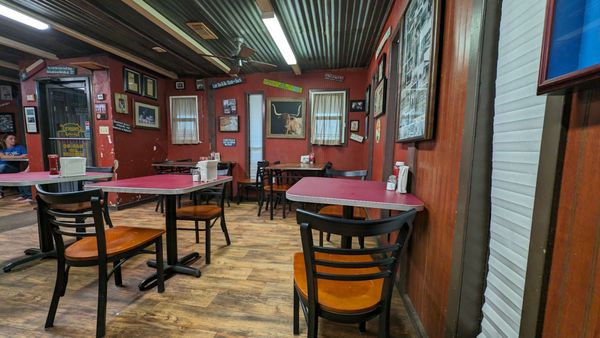 CHUCK’S BAR-BQ & BURGERS - Updated December 2025 - 16 Reviews - 268 Fm ...