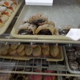 ITALIAN BAKERY - Updated October 2025 - 111 Photos & 111 Reviews - 82 E ...