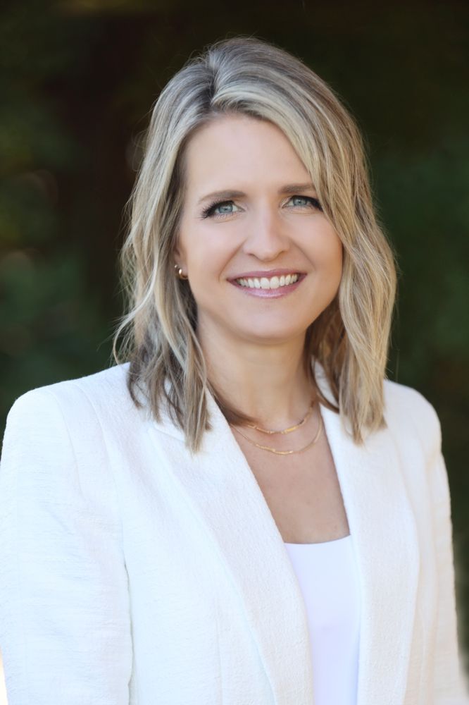 ALYSSA CROSS- REALTY ONE GROUP - 1150 Sunset Blvd, Rocklin, California ...