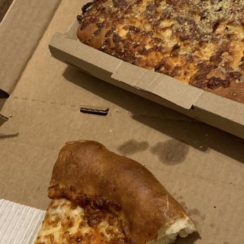 PIZZA HUT - Updated December 2025 - 10 Photos & 18 Reviews - 2000 ...