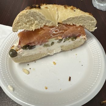 THE BAGEL DELI & BAKERY - Updated August 2024 - 31 Photos & 24 Reviews ...