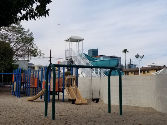 HOLLYWOOD PARK RECREATION CENTER - Updated July 2025 - 12 Photos & 14 ...