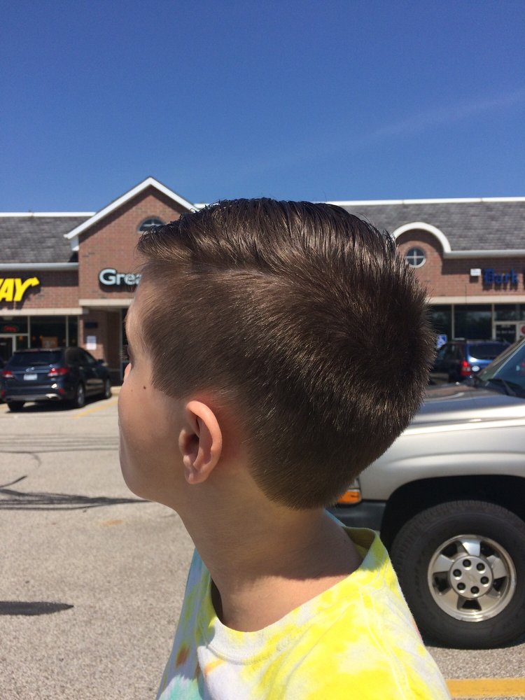 GREAT CLIPS - Updated August 2025 - 13 Reviews - 1100 W Royalton Rd ...