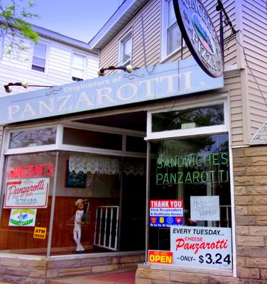 PANZAROTTI TARANTINI PIZZERIA - Updated May 2025 - 47 Photos & 25 ...