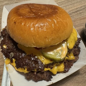 GOTHAM BURGER SOCIAL CLUB - Updated January 2025 - 340 Photos & 200 ...