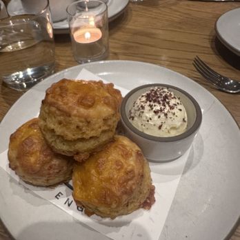 CHICKADEE - Updated February 2025 - 716 Photos & 316 Reviews - 21 ...