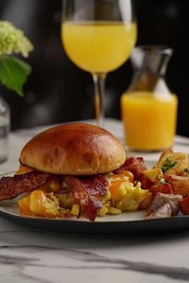 LADY R BISTRO - Updated December 2025 - 302 Photos & 186 Reviews ...