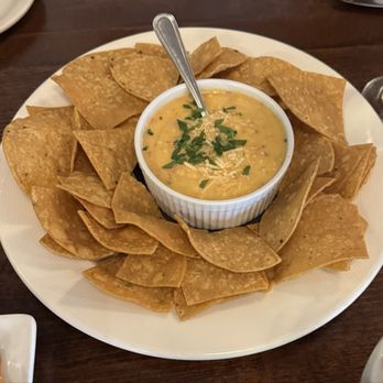 OLDE BROOK INN - Updated December 2025 - 122 Photos & 140 Reviews ...