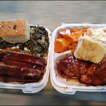 VILLAGE BBQ - Updated July 2025 - 39 Photos & 38 Reviews - 2224 ...