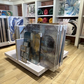 ALISS - Updated December 2025 - 48 Photos & 24 Reviews - 118 SE 1st St ...