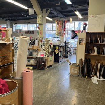 SCRAP PDX - Updated December 2025 - 62 Photos & 88 Reviews - 619 SE 6th ...