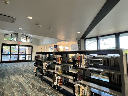 EL TORO LIBRARY - Updated December 2025 - 44 Photos & 43 Reviews ...