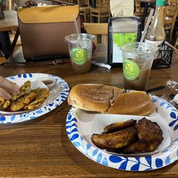 MERVIS’ CAFE - Updated February 2025 - 106 Photos & 118 Reviews - 402 S ...