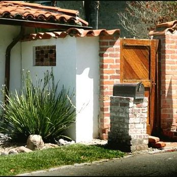 MUNCHKIN HOUSE - Updated September 2025 - 11 Photos - 7477 Hillside Dr ...