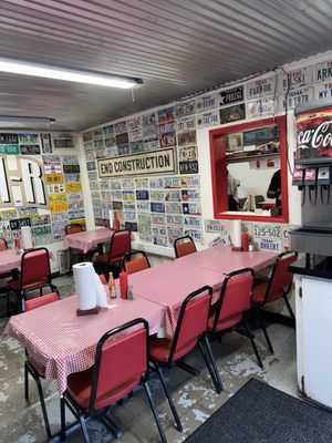 DUBL-R OLD FASHIONED HAMBURGERS - Updated January 2026 - 130 Photos ...