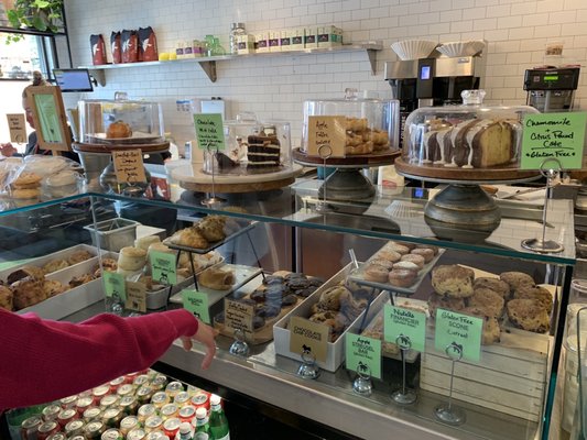 THE CORNER PANTRY - 166 Photos & 169 Reviews - 6080 Falls Rd, Baltimore ...