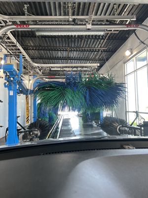 GREEN CLEAN EXPRESS AUTO WASH - NORTH MILITARY - Updated October 2025 ...