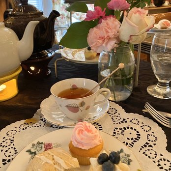 SWEET TEASE TEA ROOM - Updated October 2025 - 91 Photos & 95 Reviews ...