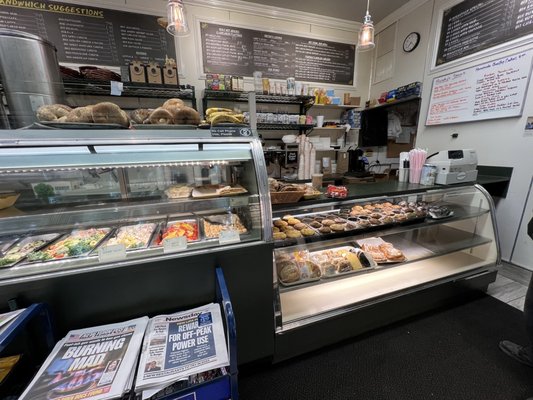 PARKWAY DELI & CATERING - Updated November 2025 - 28 Photos & 106 ...