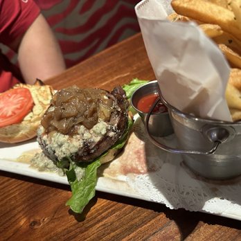 THUNDER BURGER & BAR - 506 Photos & 853 Reviews - 3056 M St NW ...