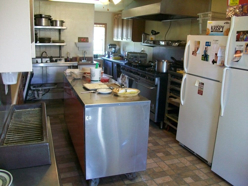 HAZEL DELL RESTAURANT - Updated April 2026 - 119 S Pine St, Greenup ...